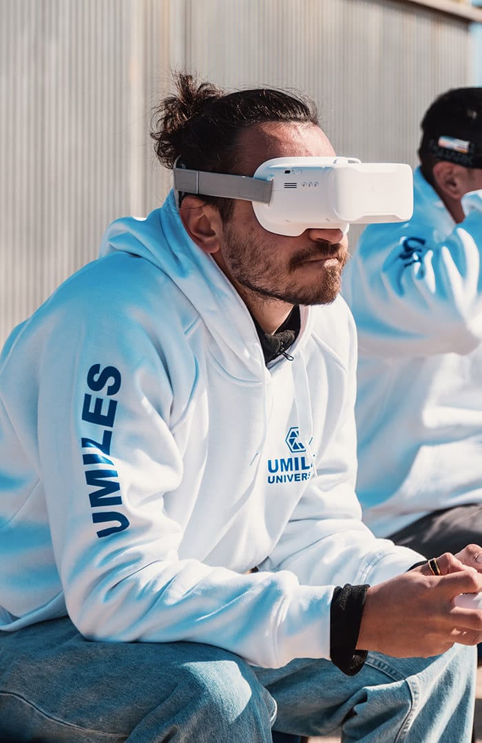FPV Drone Pilot Course | FPV Drones + Goggles free