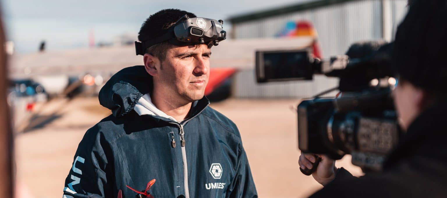FPV Drone Pilot Course | FPV Drones + Goggles free